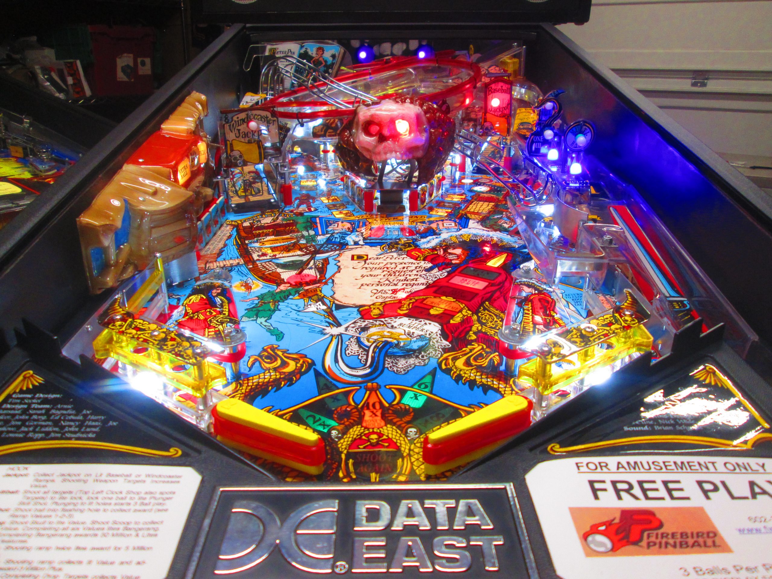Hook! Hook! Hook! - Firebird Pinball